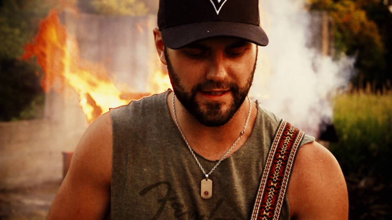 Kyle Dunn - Light A Fire - YouTube