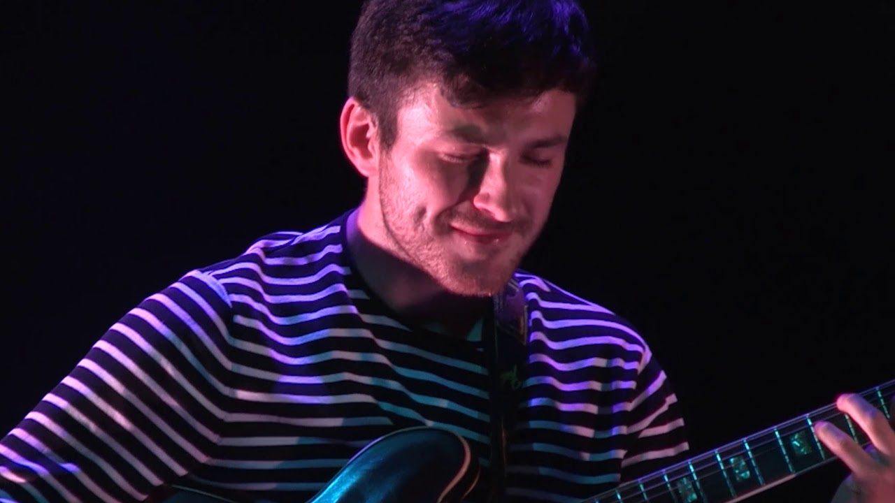 Rob Luft - St Brian I (Live in London) - YouTube