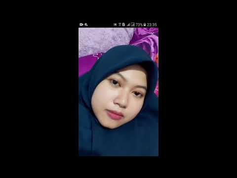 bigo hijab cantik dan bibir manis!!