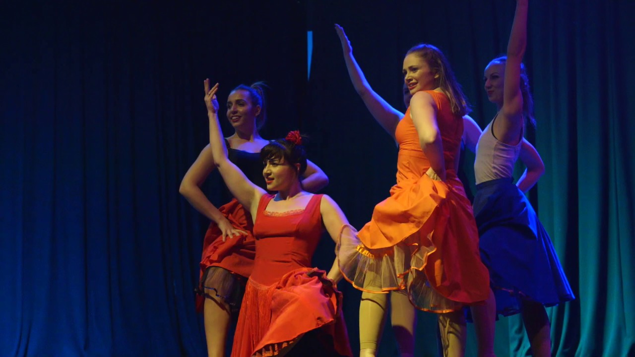 America Cathy Barnes, Erica Makin, Lousie Kay, Sian Mason & Ria Wicks ...