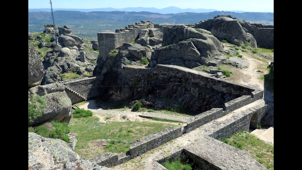 Rosinha do Meio - Castelo de Monsanto (Portugal) - YouTube