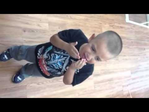 Walmart toddler tantrum !! San Diego - YouTube