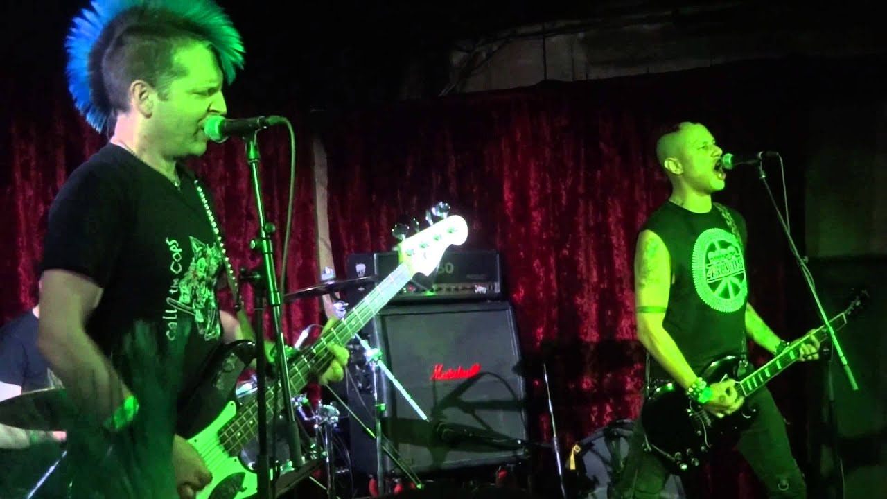 The Restarts - Frustration (Live, HD) - YouTube