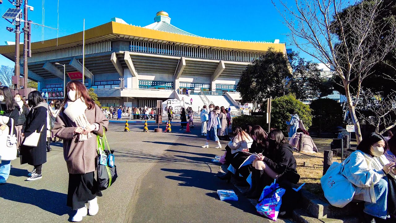 Tokyo Day Walk - Kudan, Japan【4K HDR】 - YouTube