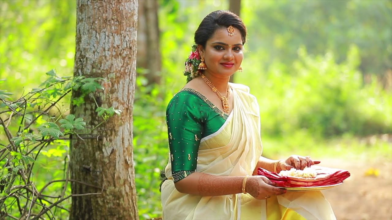 Kerala Traditional Hindu Pudava Function 2018 - YouTube