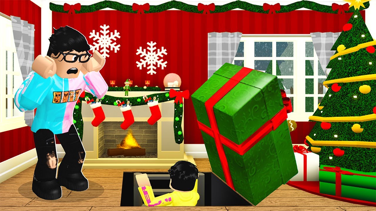 I Found Baby Hyper's Secret CHRISTMAS Base! (Roblox Bloxburg) - YouTube