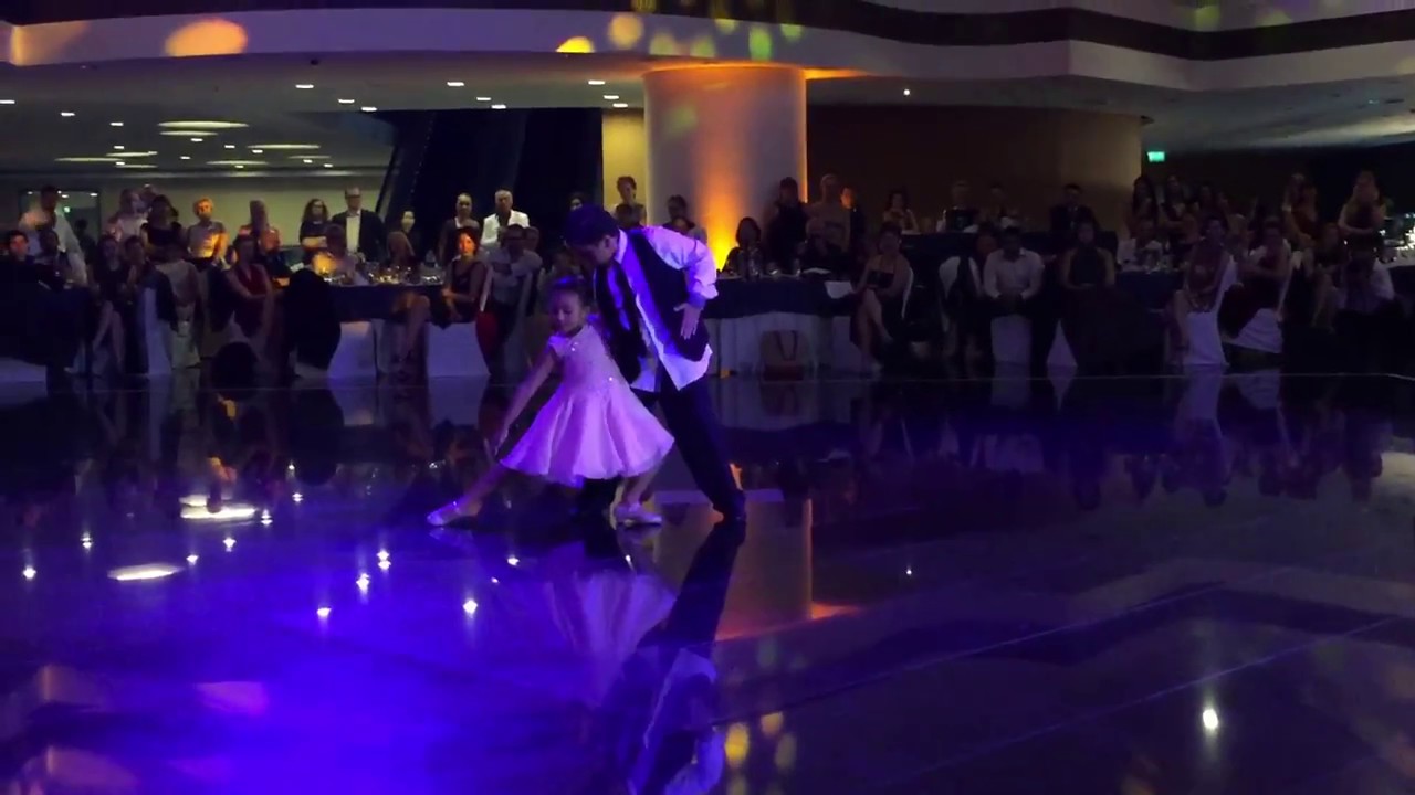 Amazing Kids 6 and 8 years old Tango Performance - YouTube