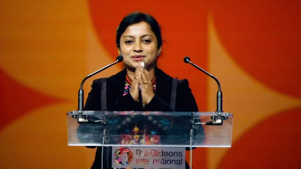 Uma Moorthy || Salvation Testimony of a Former Brahmin - YouTube