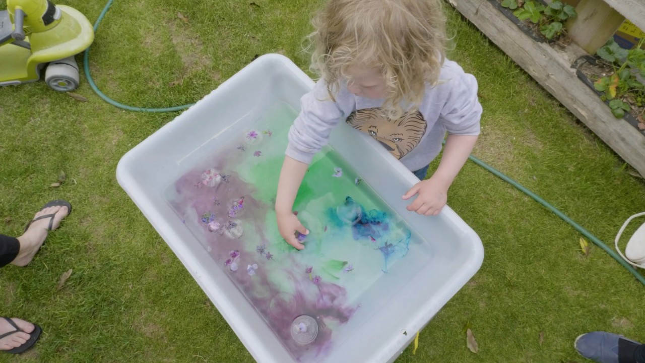 Ice and Water Play - YouTube