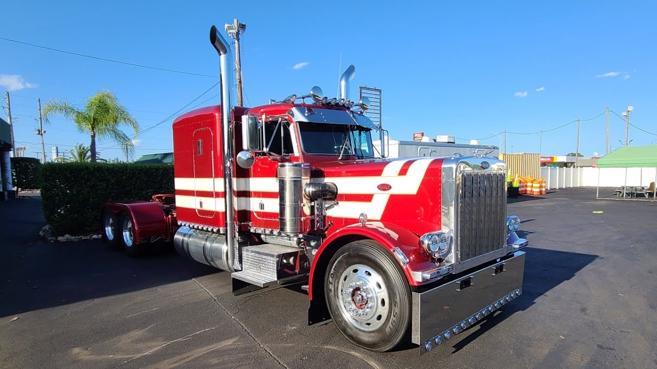 Unbelievable Restored 359 Peterbilt - YouTube