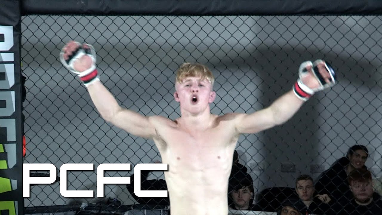 Arona Fieldhouse Vs Carlos Cabello | Progress Check FC 2 - YouTube