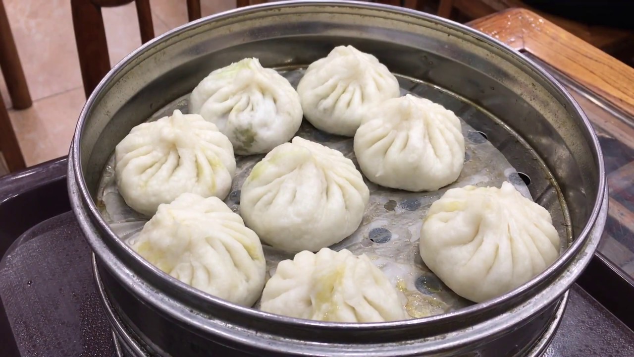 Making Chinese Steamed Stuffed Buns - Tianjin GoBelieve Gou Bu Li ...