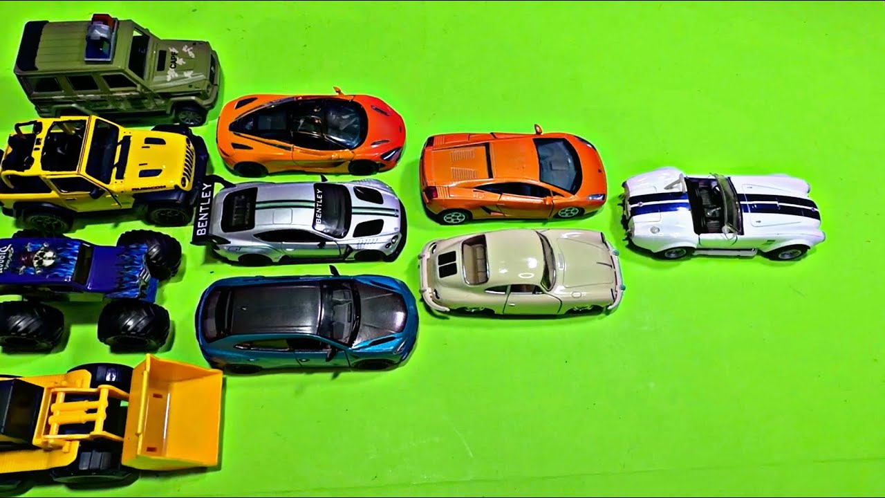 🚓 ASMR_Video * Toy Cars in a Triangular Shape I No Music * - YouTube