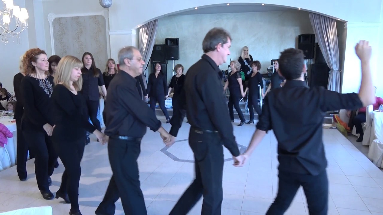 Μακεδονία Ξακουστή..ΣΩΜΑΤΕΙΟ ΜΑΚΕΔΟΝΙΑ Ετησιος χορος 11 12 16 - YouTube