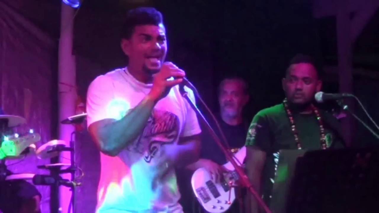 Tuvalu Song 2016 - Oi Ala Mai - YouTube