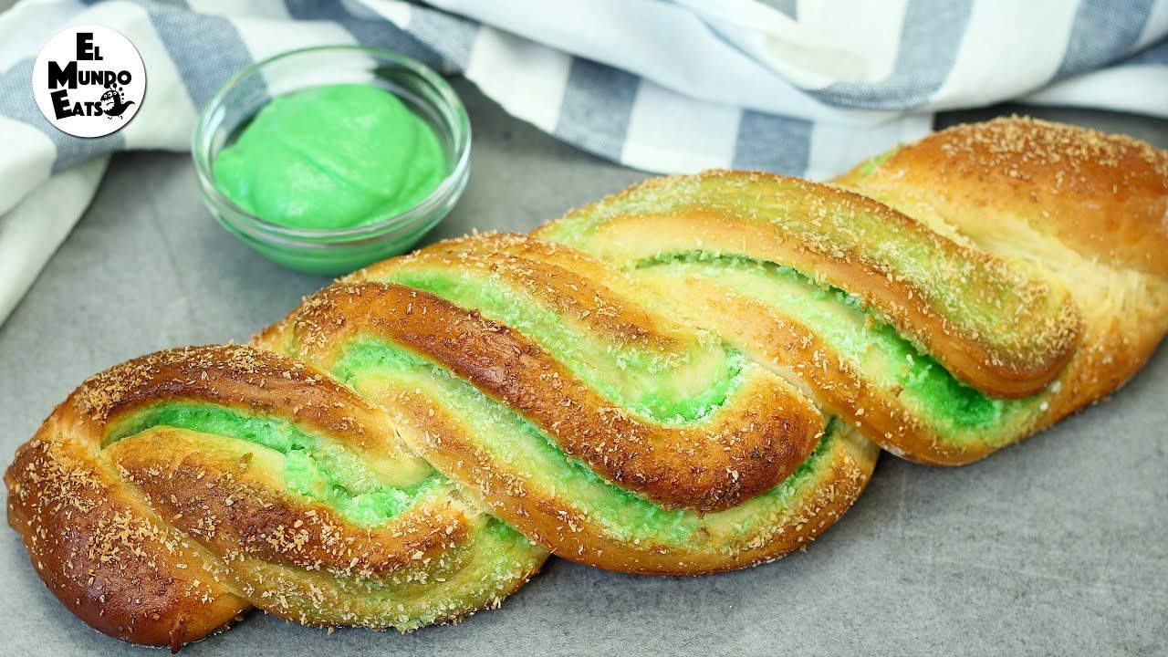 Pandan Coconut Braided Bread - YouTube