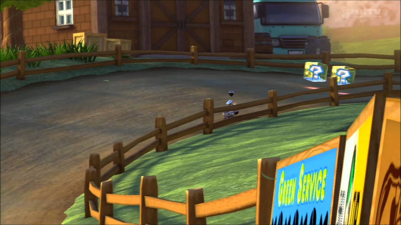 Mario Kart 8 - Getting Hit By Items - YouTube