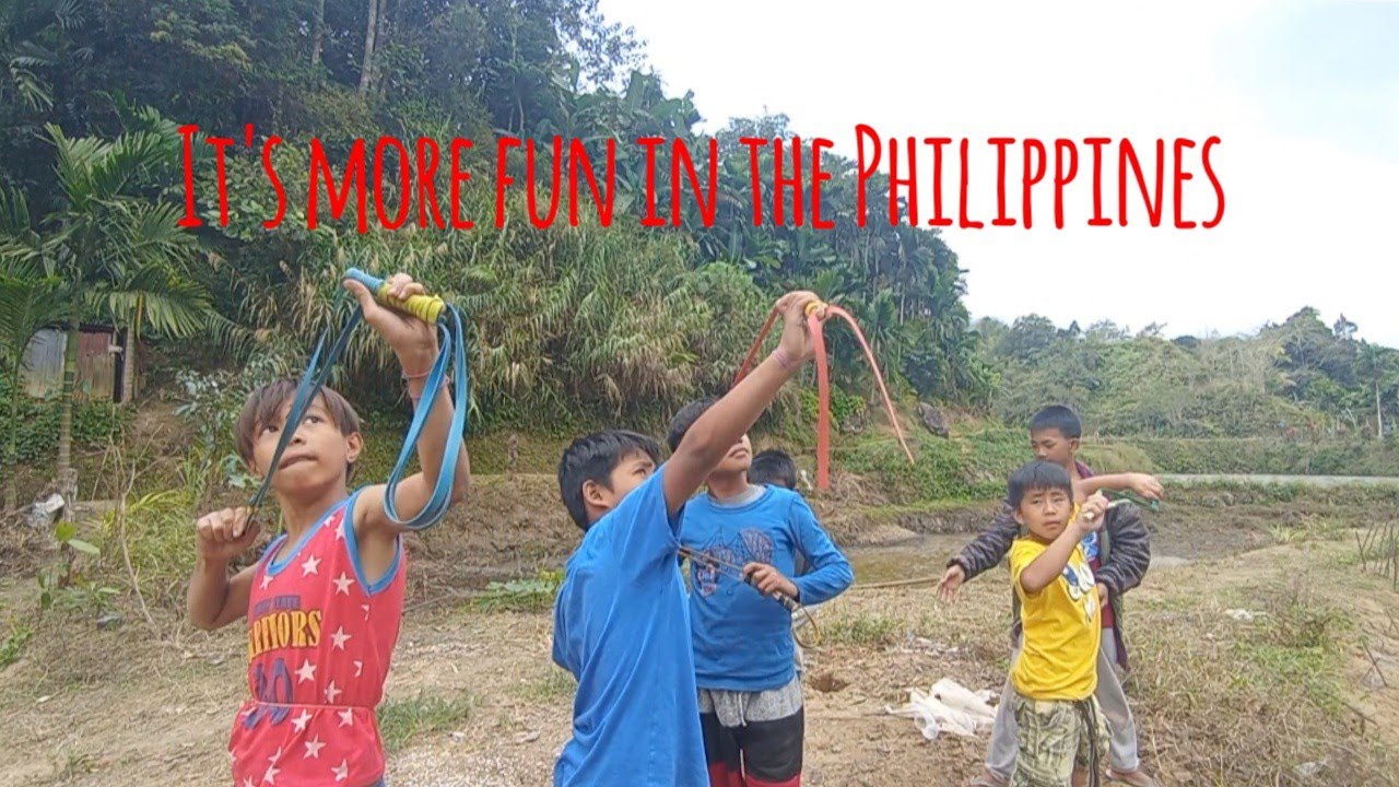 This is how children catching birds using their powerful "Palsiit"|More ...