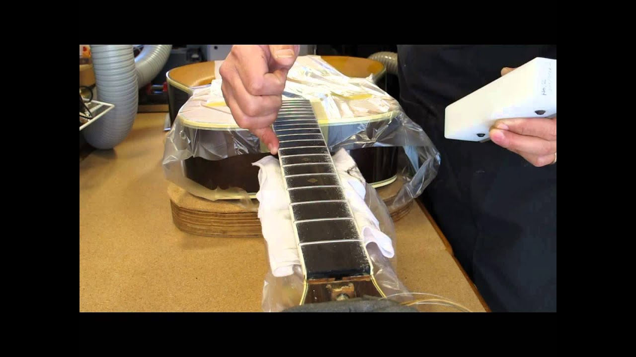 YAMAHA L-10 Fret Edge Filing - YouTube