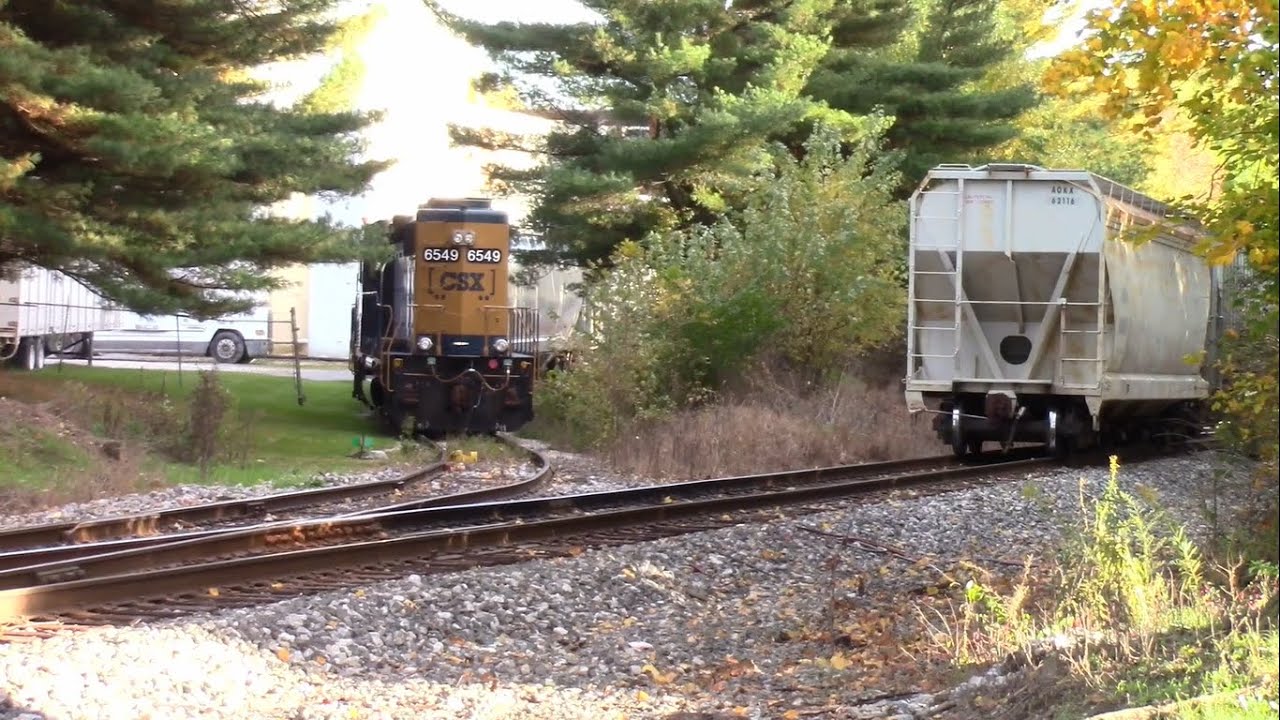 CSX J775 w/ CSX 6549 & 6900 Spotting Cars at Dicaperl Corp. & CSI Prod. Plant in Crawfordsville ...