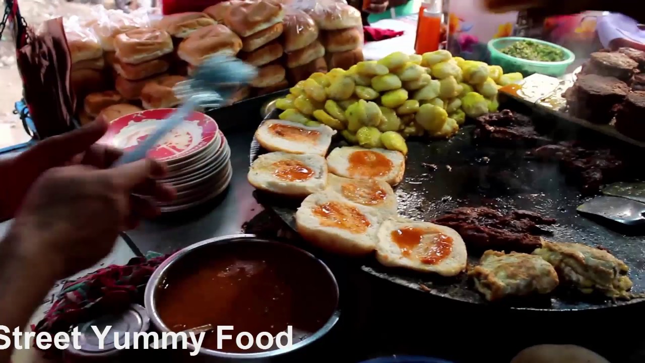 Quail Egg Burger | koyel dim Burger | Tasty & Spicy Street Food - YouTube