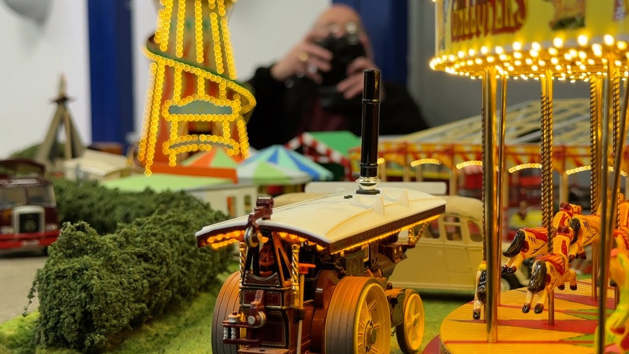 FUN FAIR models from the eye of a tiny person! Staverton Funfair Model ...