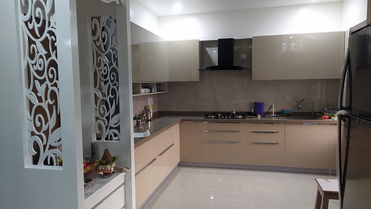 moduler cebinet Acrylic kitchen design work & Hettich Innotech & Hettch ...