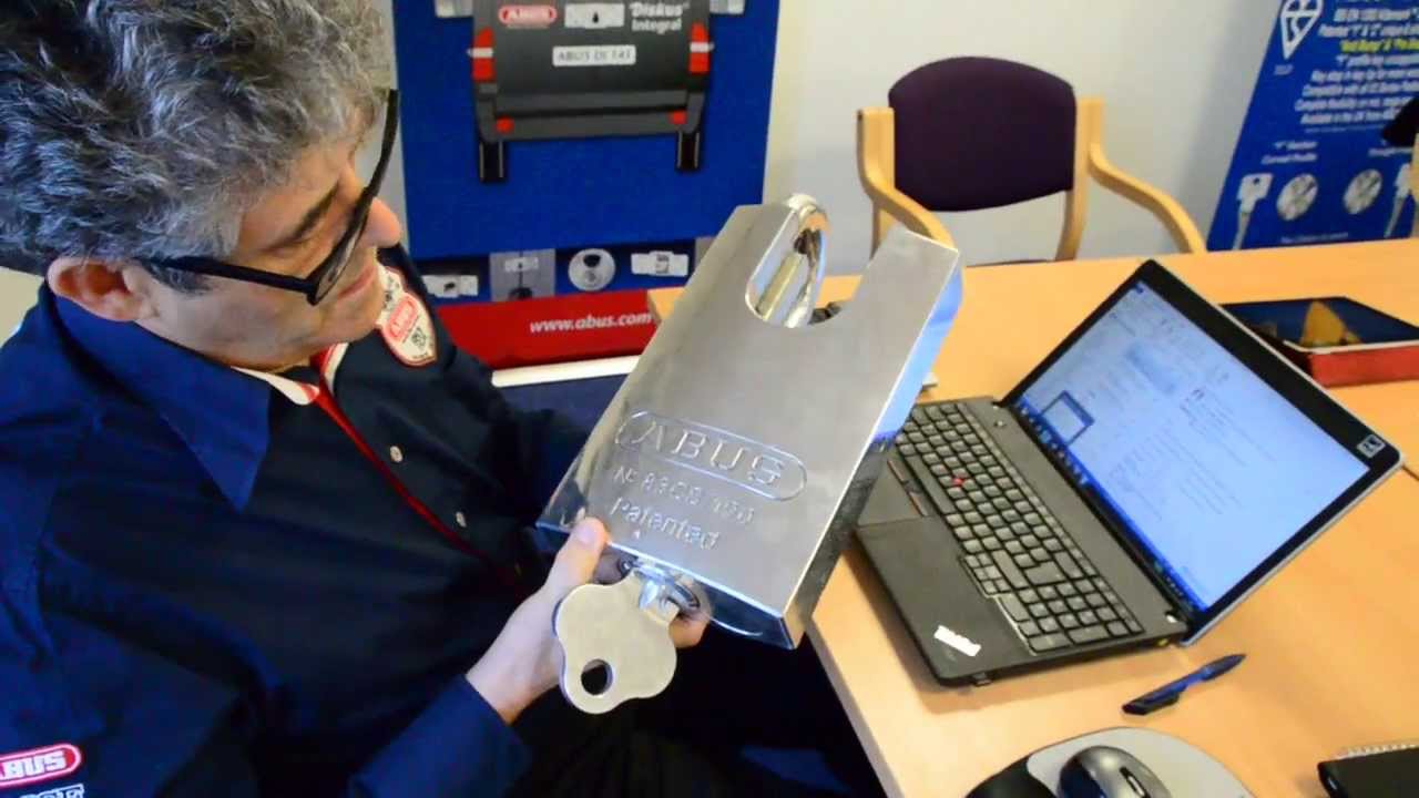 Worlds Largest Padlock - YouTube