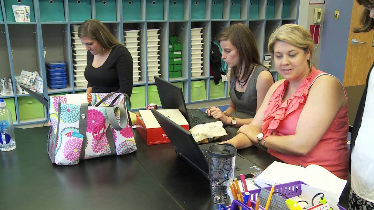 LEGO Education and AB Combs Elementary School - YouTube