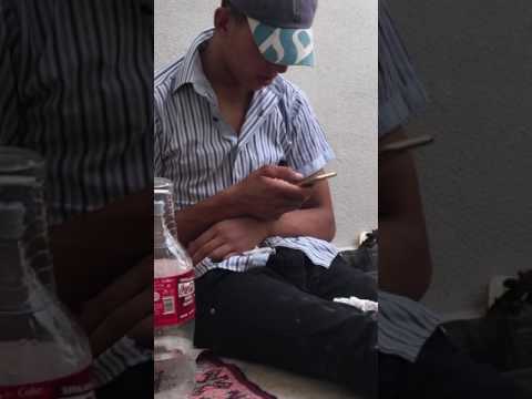 Akılı telefon bağımlıları