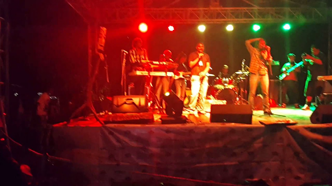Trinity live Reggae Zoué 2014 - YouTube