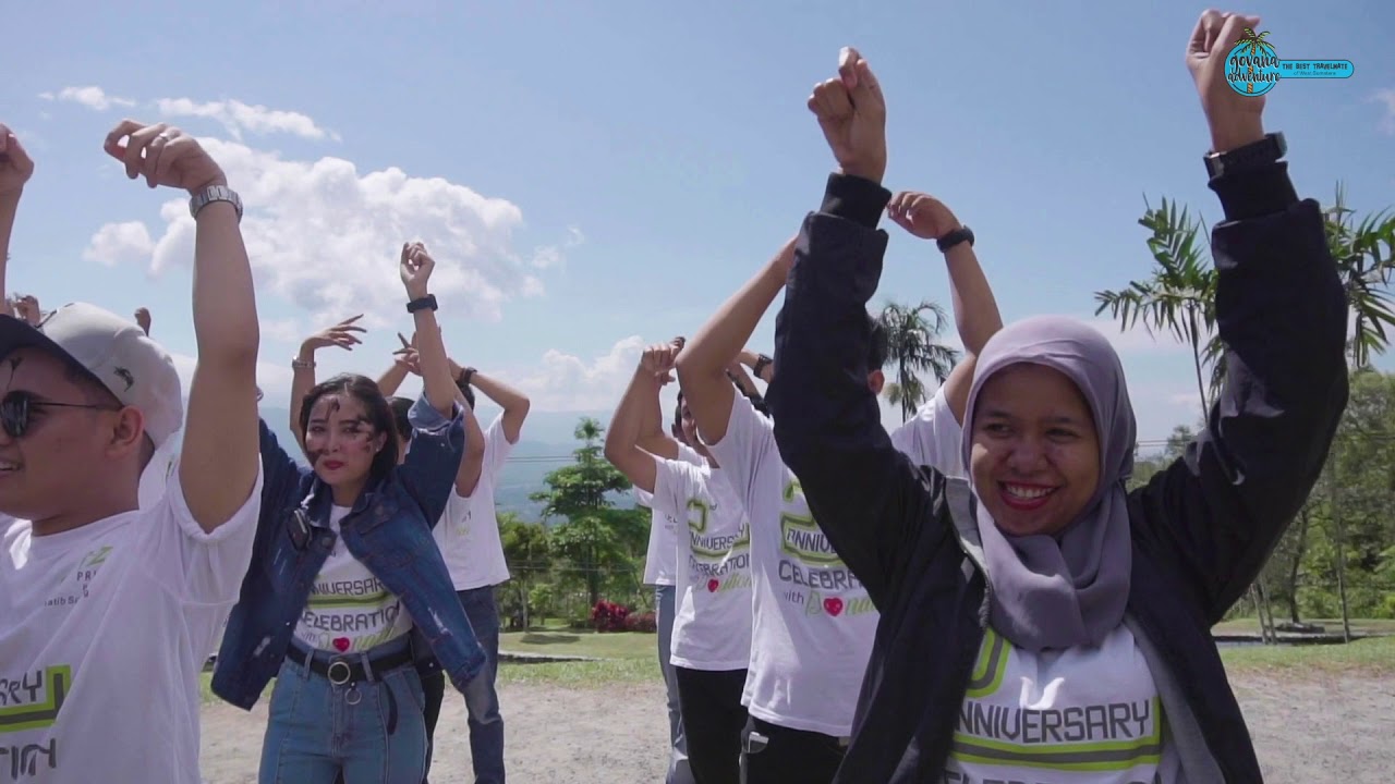 Whiz prime padang - YouTube