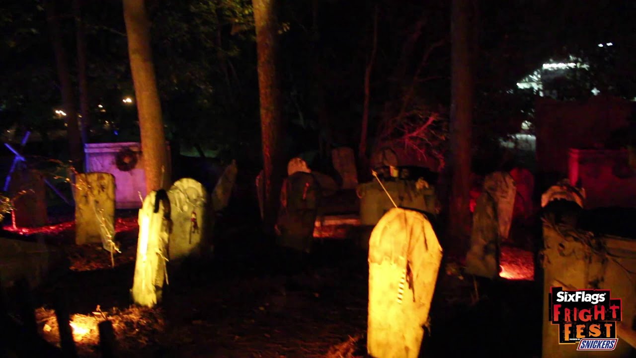 Six Flags Over Georgia Fright Fest: Bayou Bloodlust - YouTube