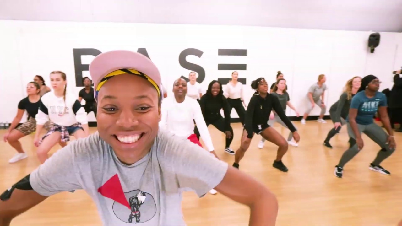 Skinny Fabulous, Machel Montano, Bunji Garlin - FAMALAY SOCA DANCE CLASS | Carnival Vibes - YouTube