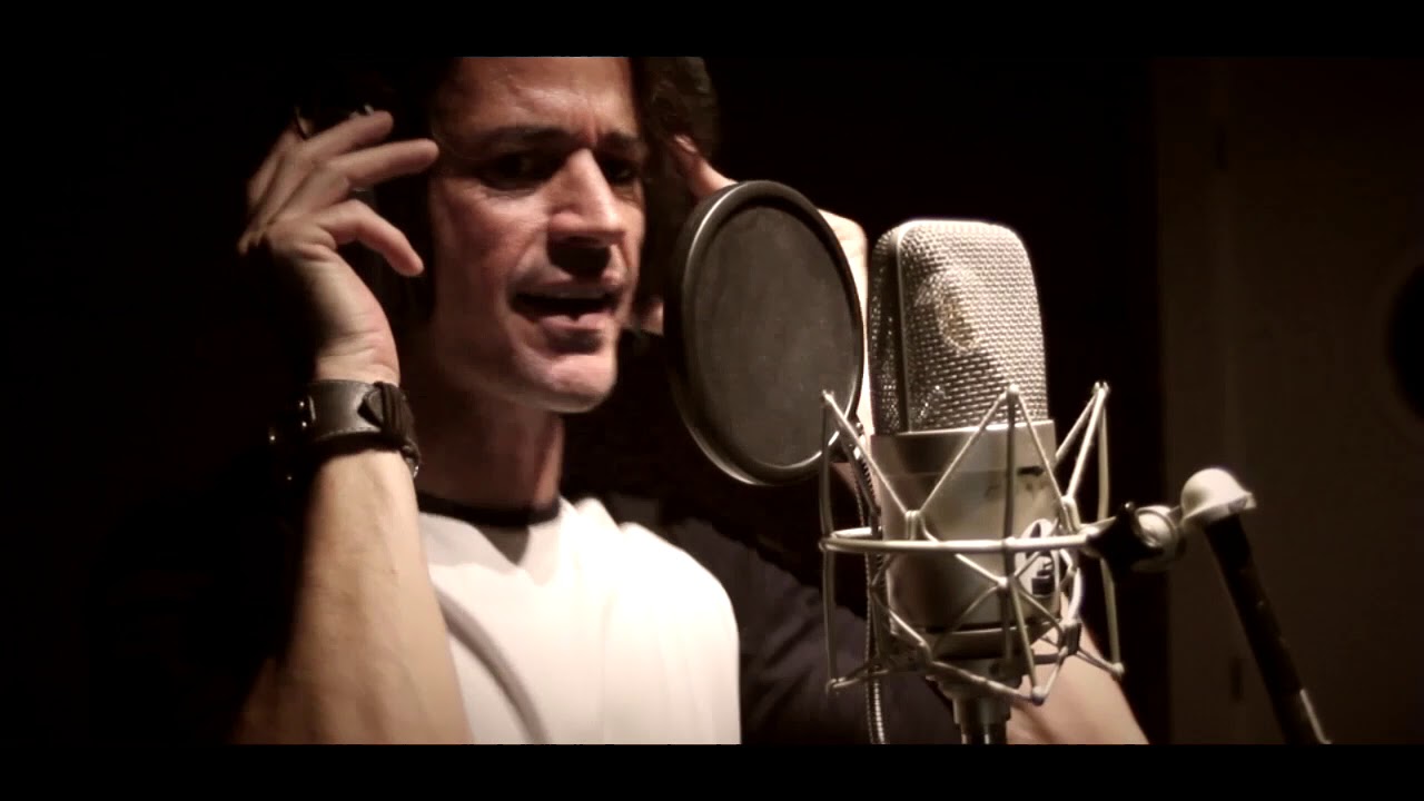 ©FUNKDACION | Listen to the bass man - YouTube