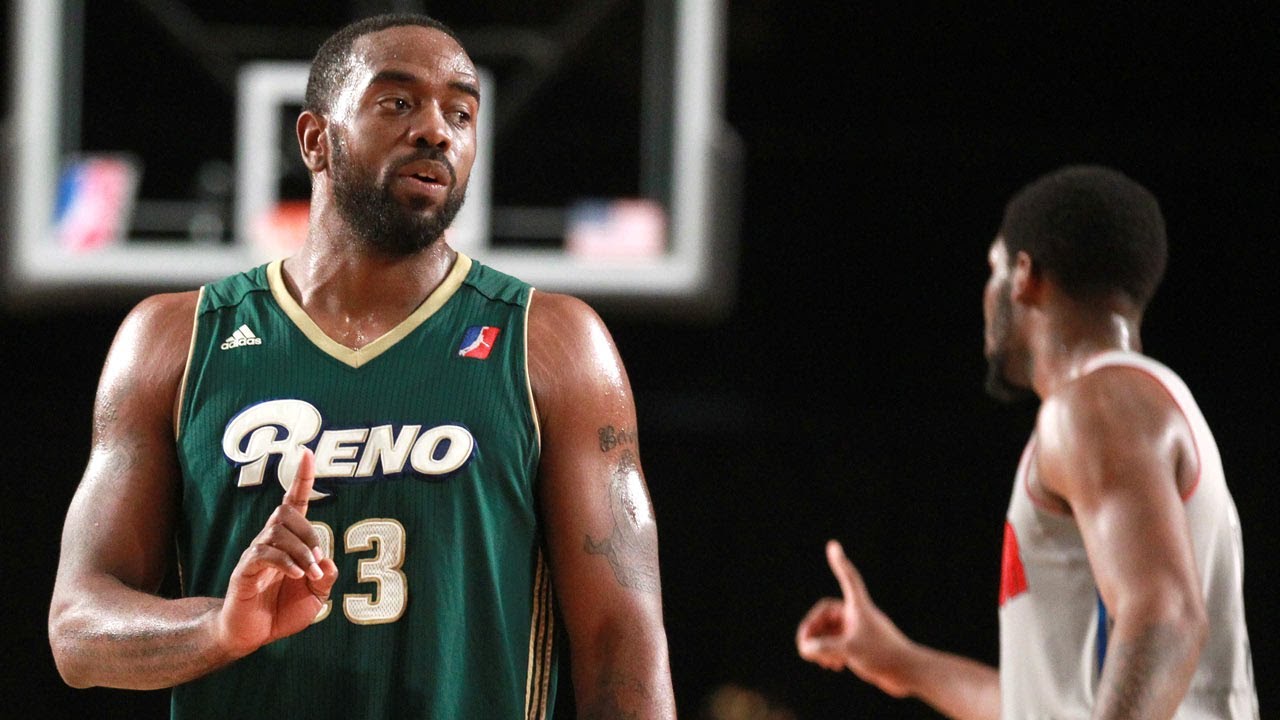 Bighorns' K.C. Rivers hits seven threes in 18 minutes, 20 seconds - YouTube