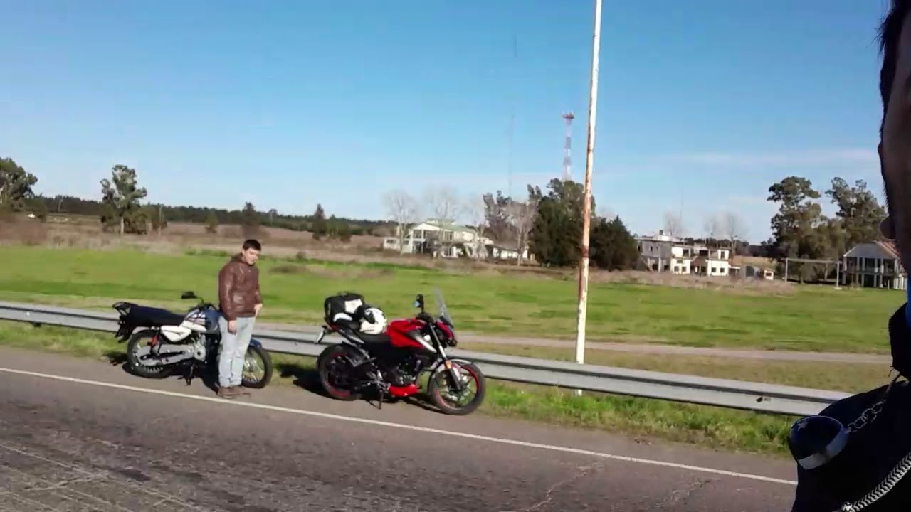 Bajaj boxer 150 y rouser 200 - YouTube