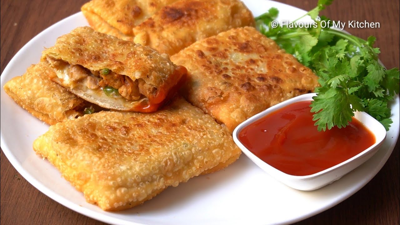 Chicken Cheese Baida Roti | चीजी चिकन बैदा रोटी कैसे बनाएं - YouTube