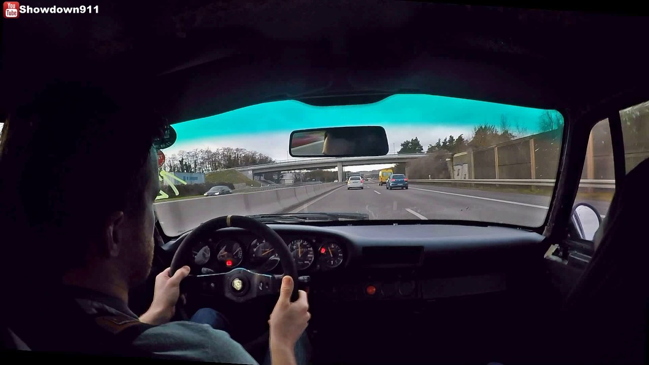 Porsche 993 Carrera @ German Autobahn - YouTube
