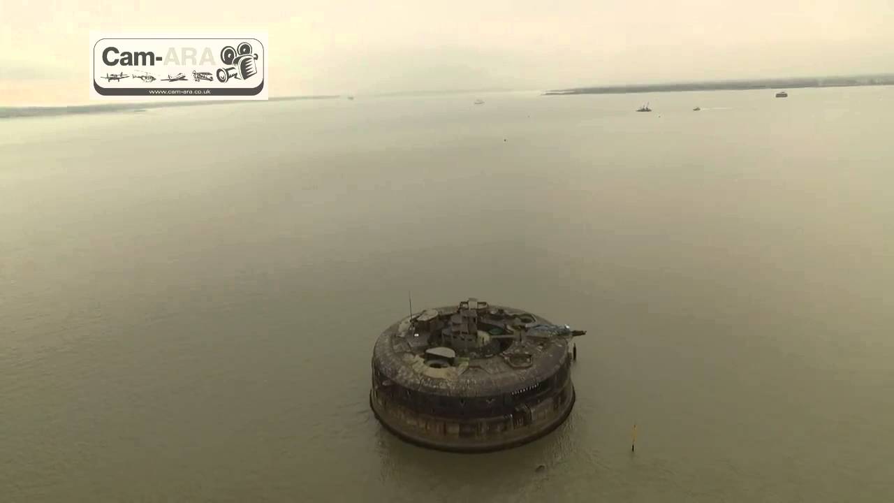 Submerged Barrier and No Mans Fort - YouTube