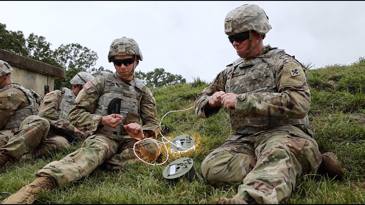 M19 Shock Tube Initiation - YouTube