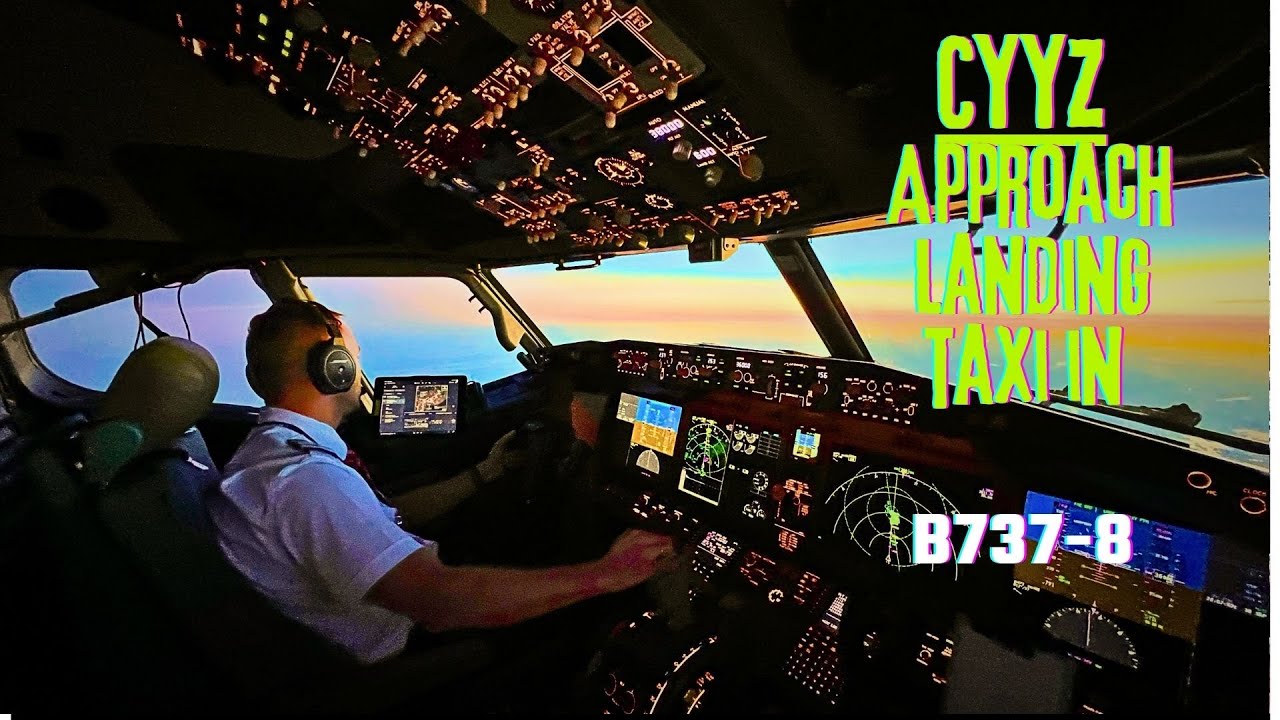B737 MAX Night Approach and Landing ( FULL ATC !) - YouTube