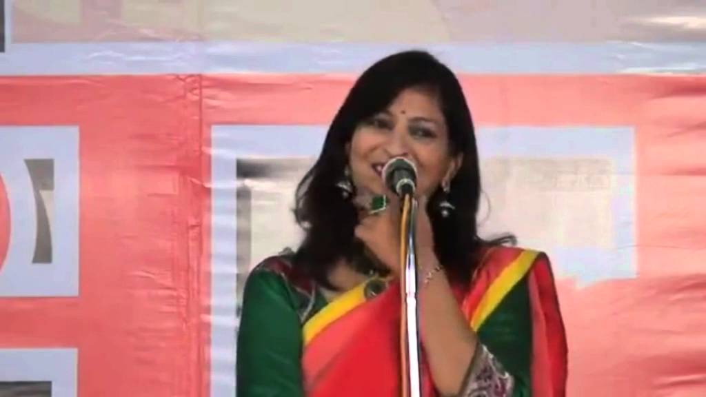 HASYA VYANG BY KAVAYITRI DR. PERANA THAKRE IN HASYA KAVI SAMMELAN ...