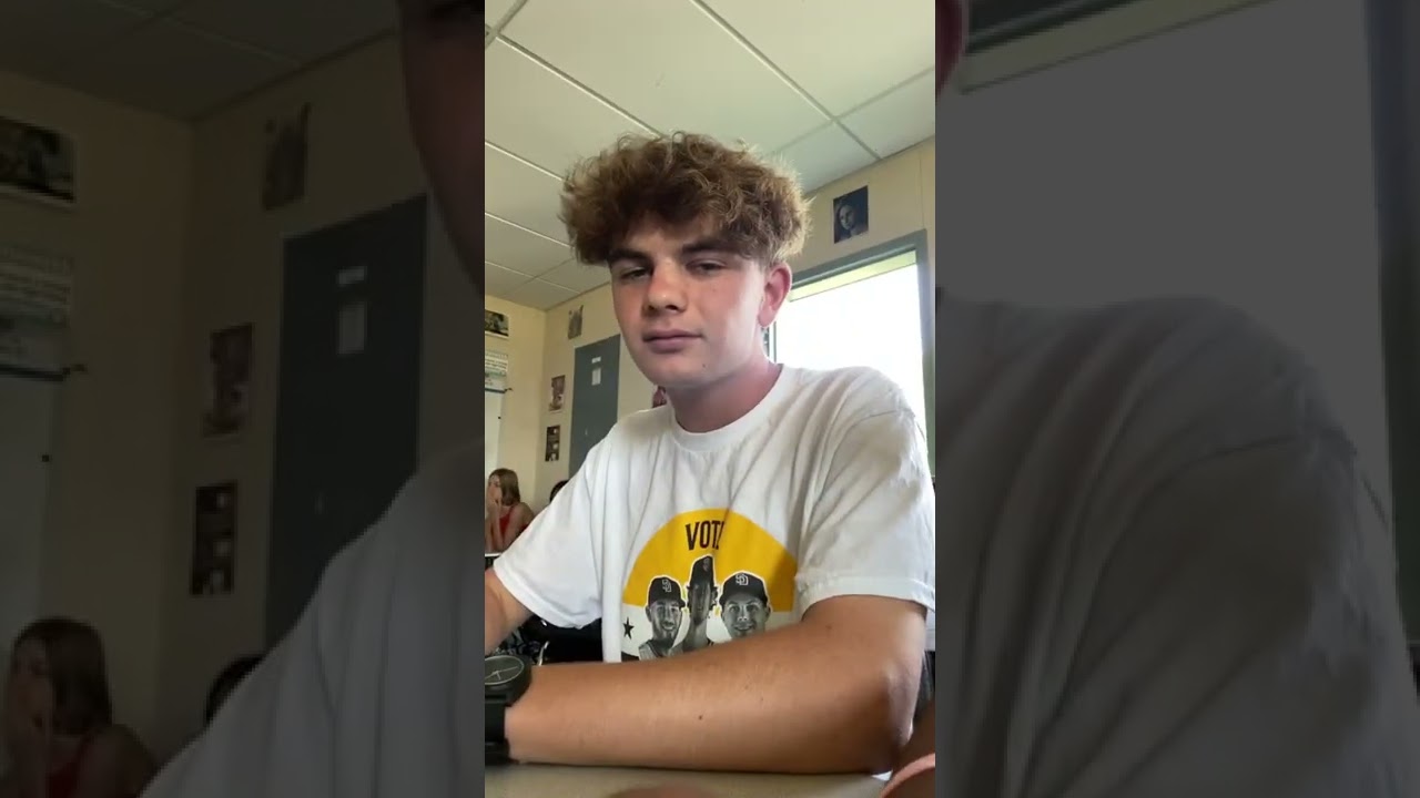 white suburban kid throws up his set (GONE WRONG) (GANG WAR) - YouTube