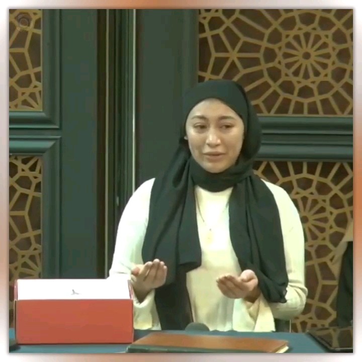 Sister Naomi Syahadat Dibimbing Ust Dr. Asad Tarsin di California ...