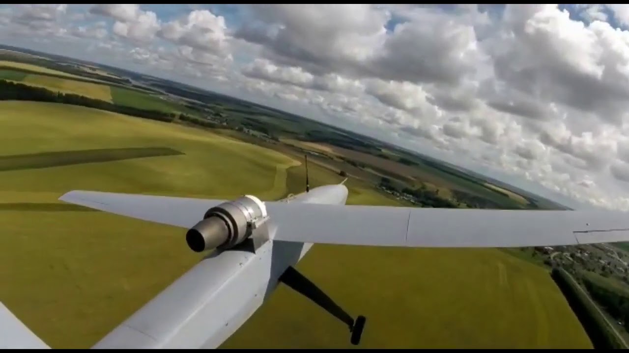Flight test of 3D printed turbojet engine for small UAVs МГТД-20 - YouTube