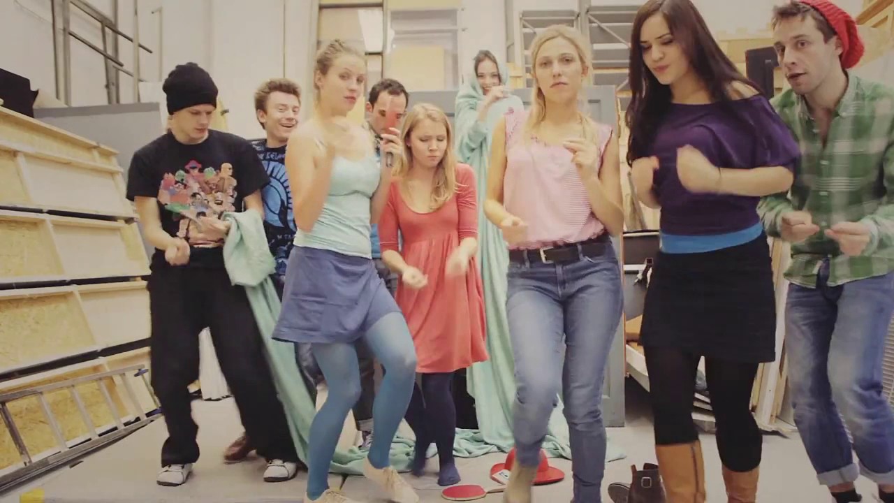 MP4 reż Mariusz Benoit Teatr Powszechny w Warszawie - YouTube