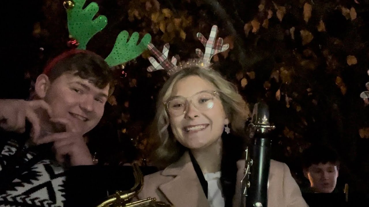 Low Reeds Polar Express- Christmas on the Sqaure 2022 - YouTube