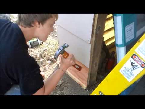 how to use a hammer - YouTube