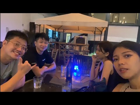 photosessi di singapore , sambil jalan-jalan with Niqi succi dan Briya Febby